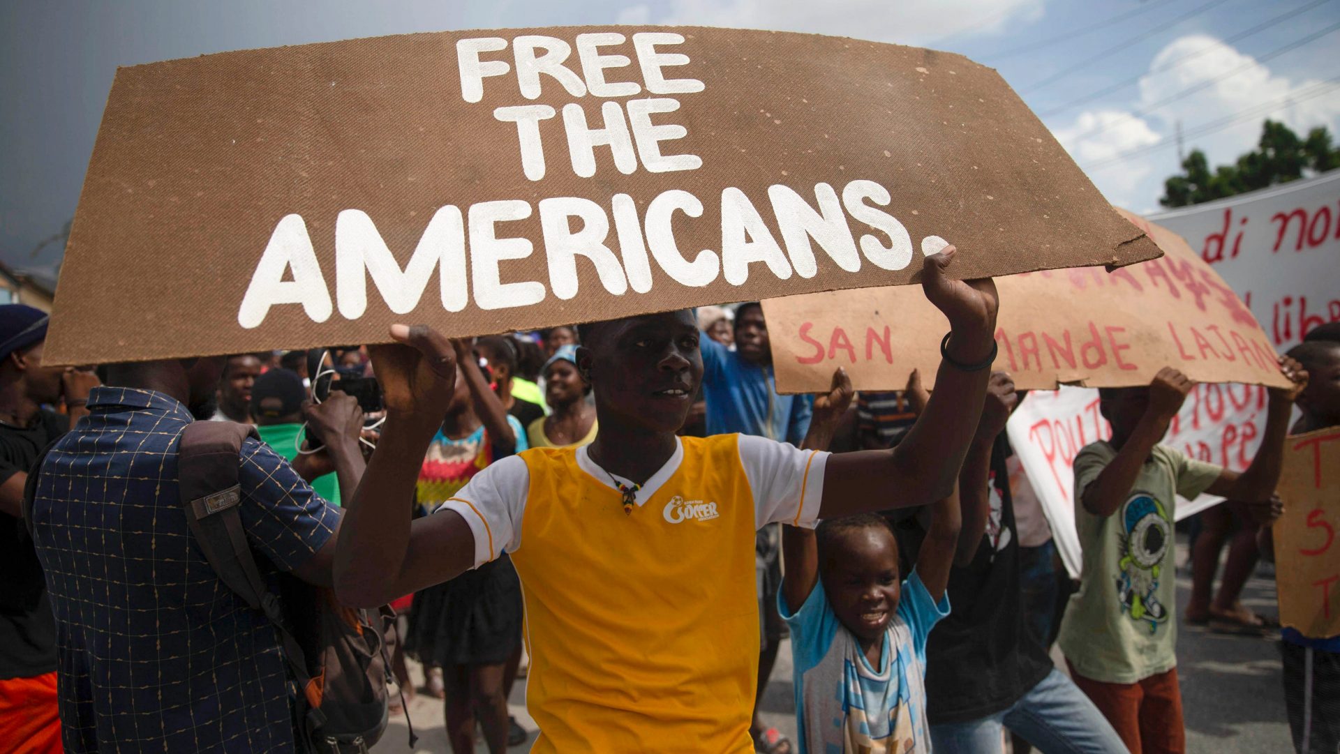 Haitian 400 Mawozo Gang threatens to kill kidnapped missionaries - USA ...