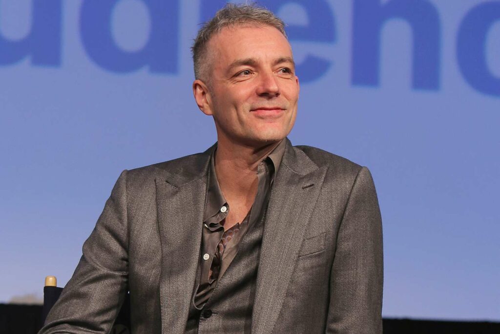 Steve Mackey Passes Away After Long Illness - USA Herald